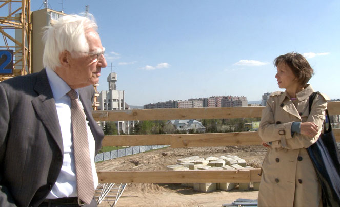 Kümmel Goes East - documentary - maxim-film